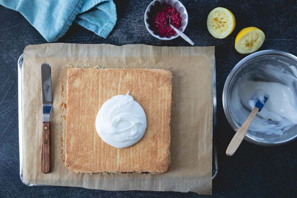 Hindbaersnitter Raspberry Slices | the Sunday Baker